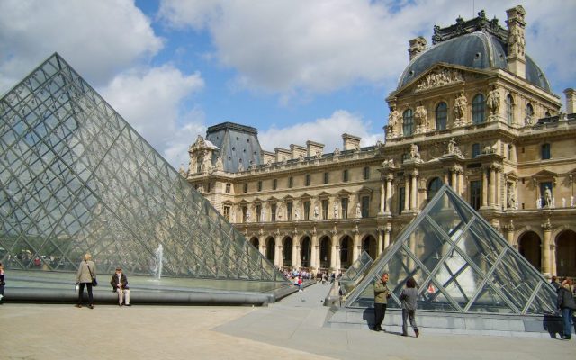 Louvre Museum, Paris - Opening times, ticket prices, tours | Free-City ...
