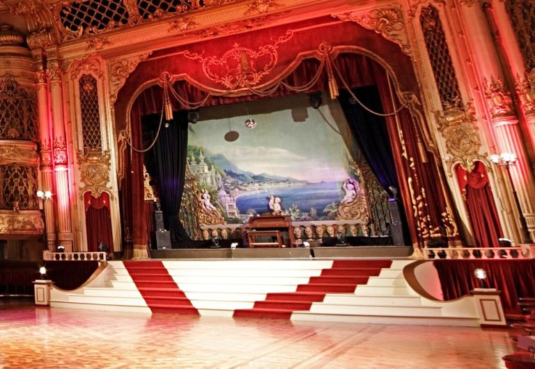 Blackpool Tower Ballroom | Free-City-Guides.com