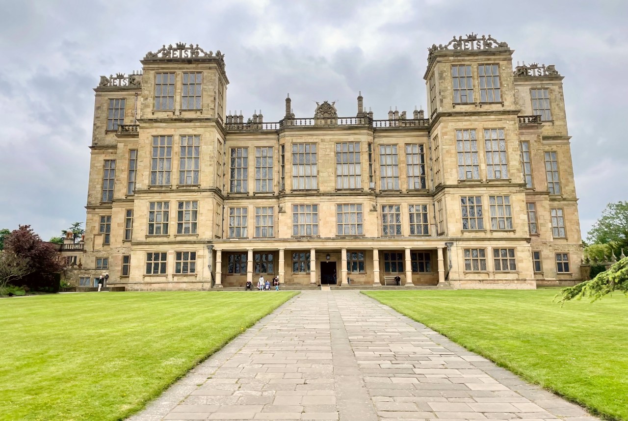 Hardwick Hall - What To See & Do | Free-City-Guides.com