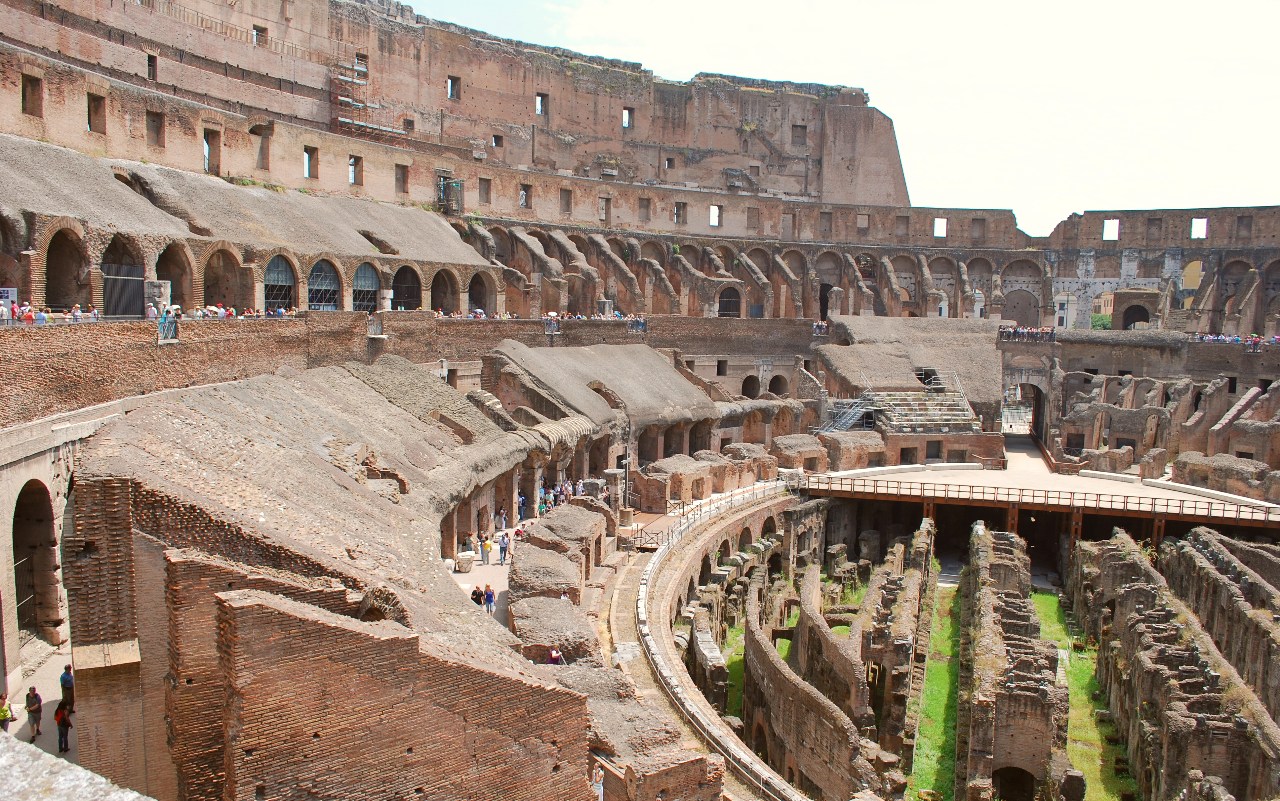 The Colosseum, Rome - Visiting Tips | Free-City-Guides.com
