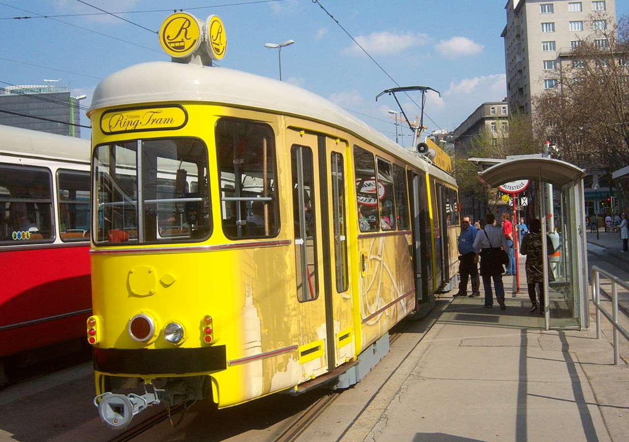Ring Boulevard, Vienna - Tram Times | Free-City-Guides.com