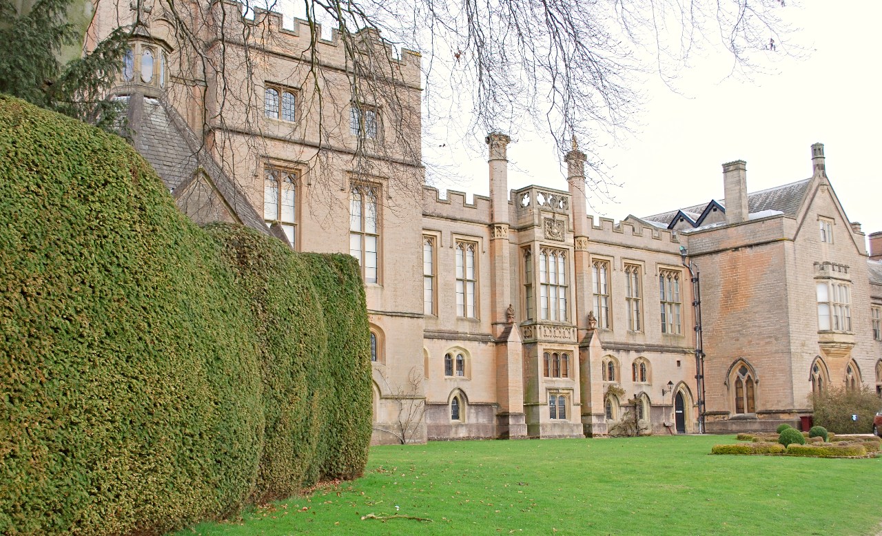 Newstead Abbey - What To See | Free-City-Guides.com